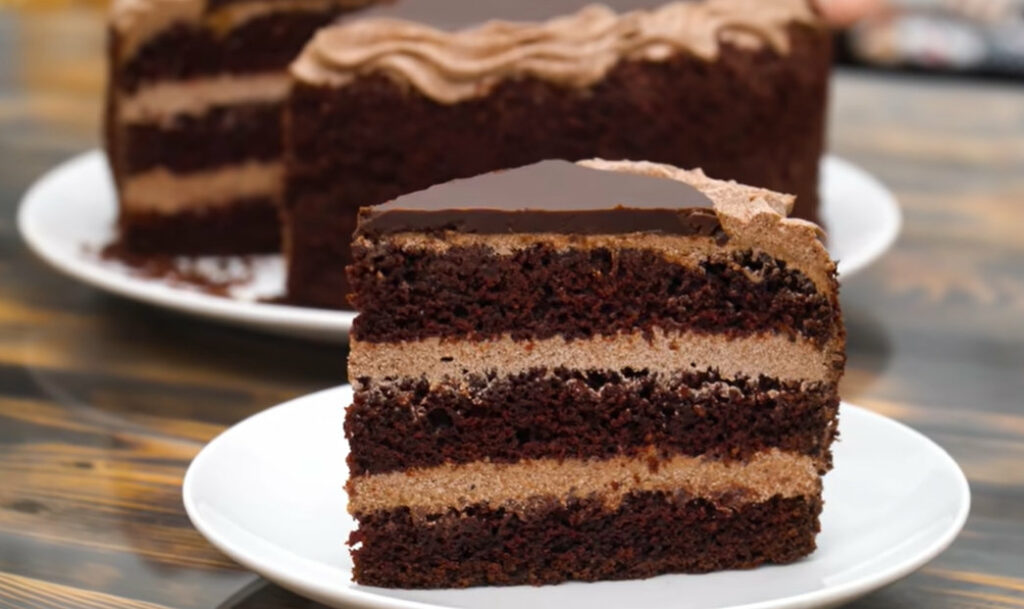 Tort Praga- Delicios, bine insiropat si cu multa ciocolata ...